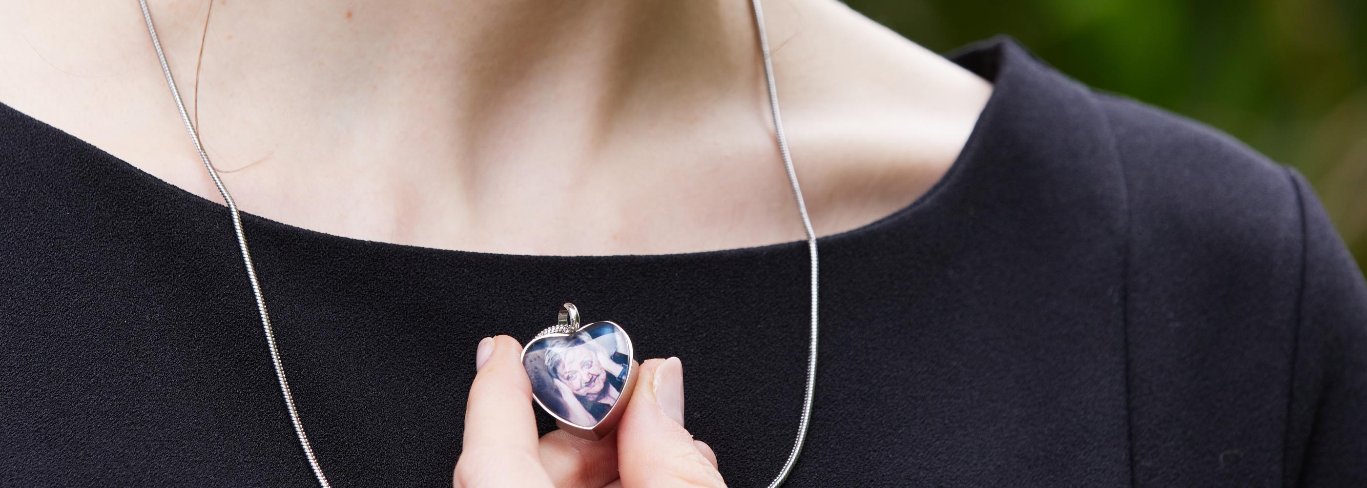 Memorial Jewelry for Ashes | Picture Locket Necklace - FanerySue ...